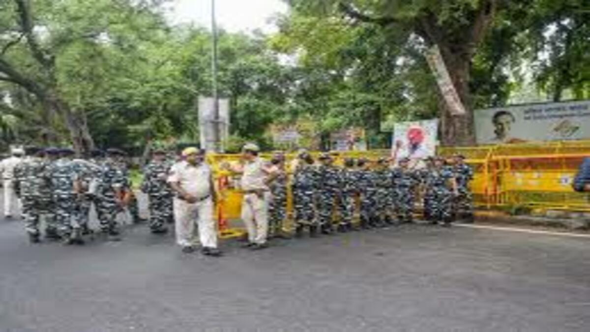 Heavy Police Deployed Outside Congress Headquarters After ED Seals ...