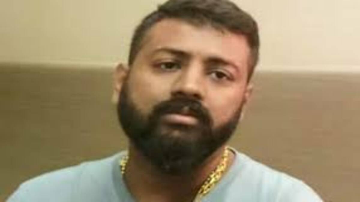 4 Female Actors Meet Conman Sukesh Chandrashekhar In Tihar Jail Via ...